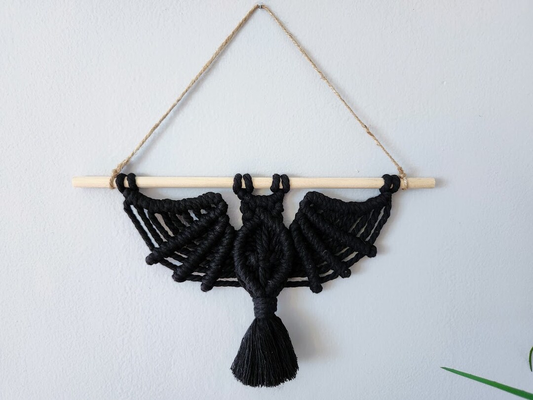 Little Batty Bat Macrame Wall Hanging - Etsy