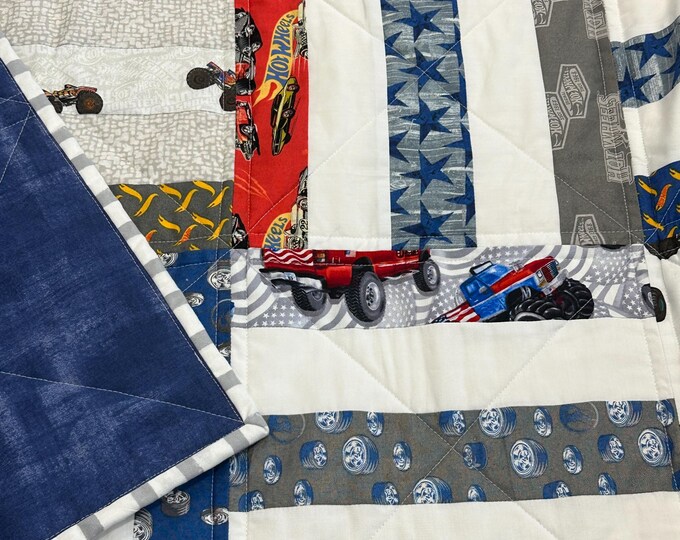 Twin Size Race Car Quilt - Handmade Boys Quilt - Racing Theme Bedding ...