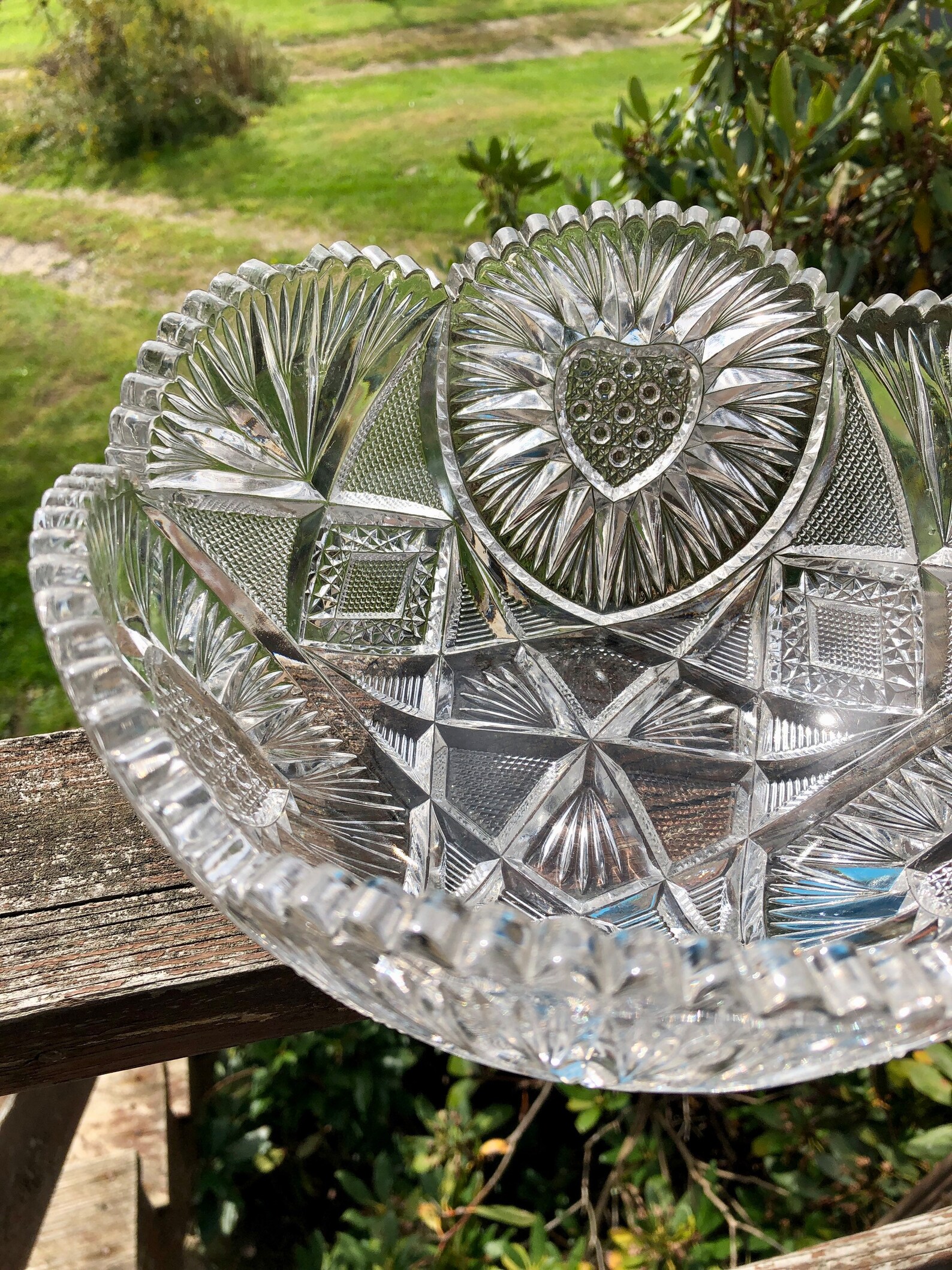 Victorian EAPG Press Cut CRYSTAL Fruit Bowl W/hearts - Etsy