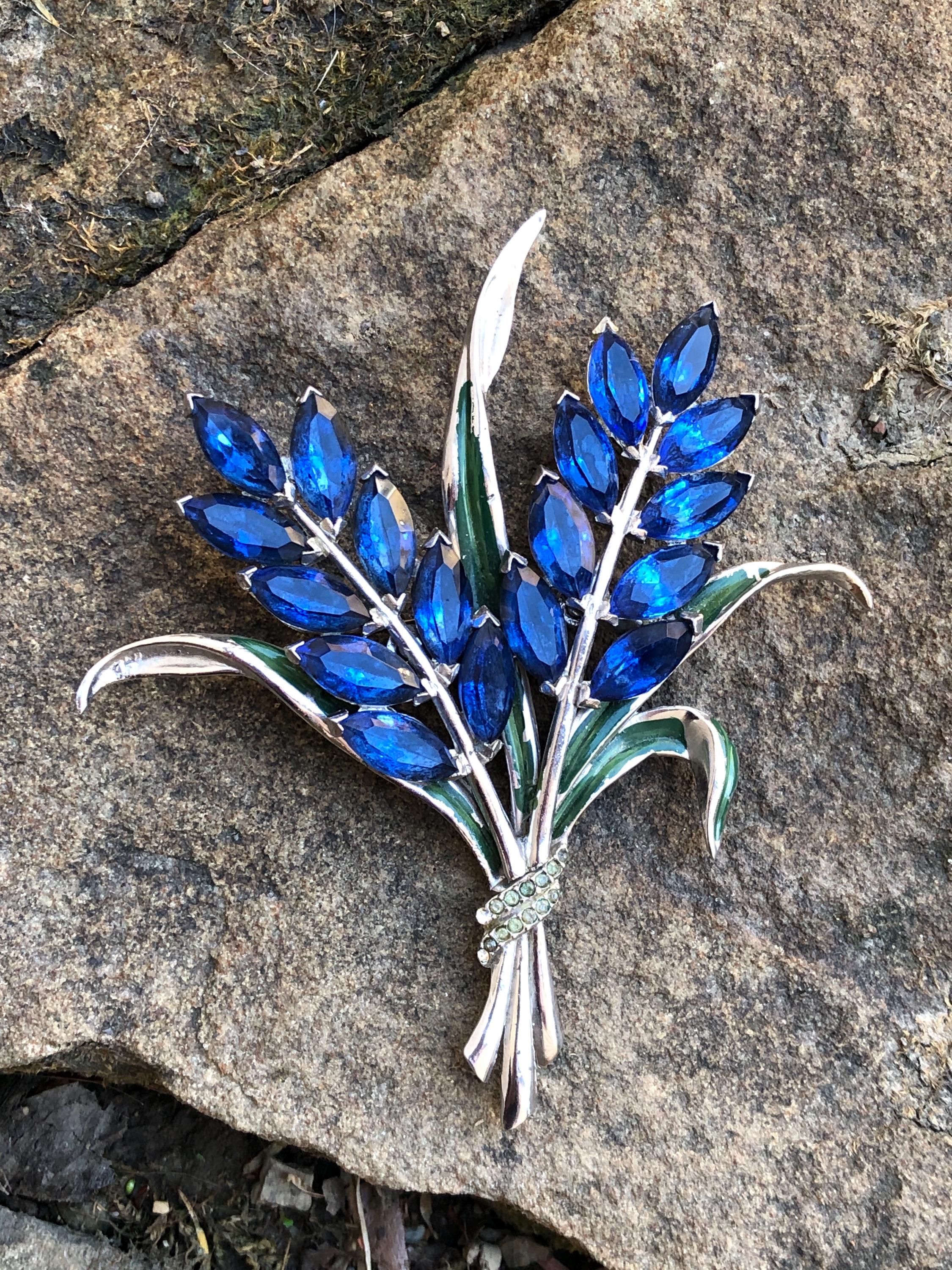 Vtg 1940’s CORO BLUE HYACINTH Flower Marquise & Enamel Brooch - Etsy