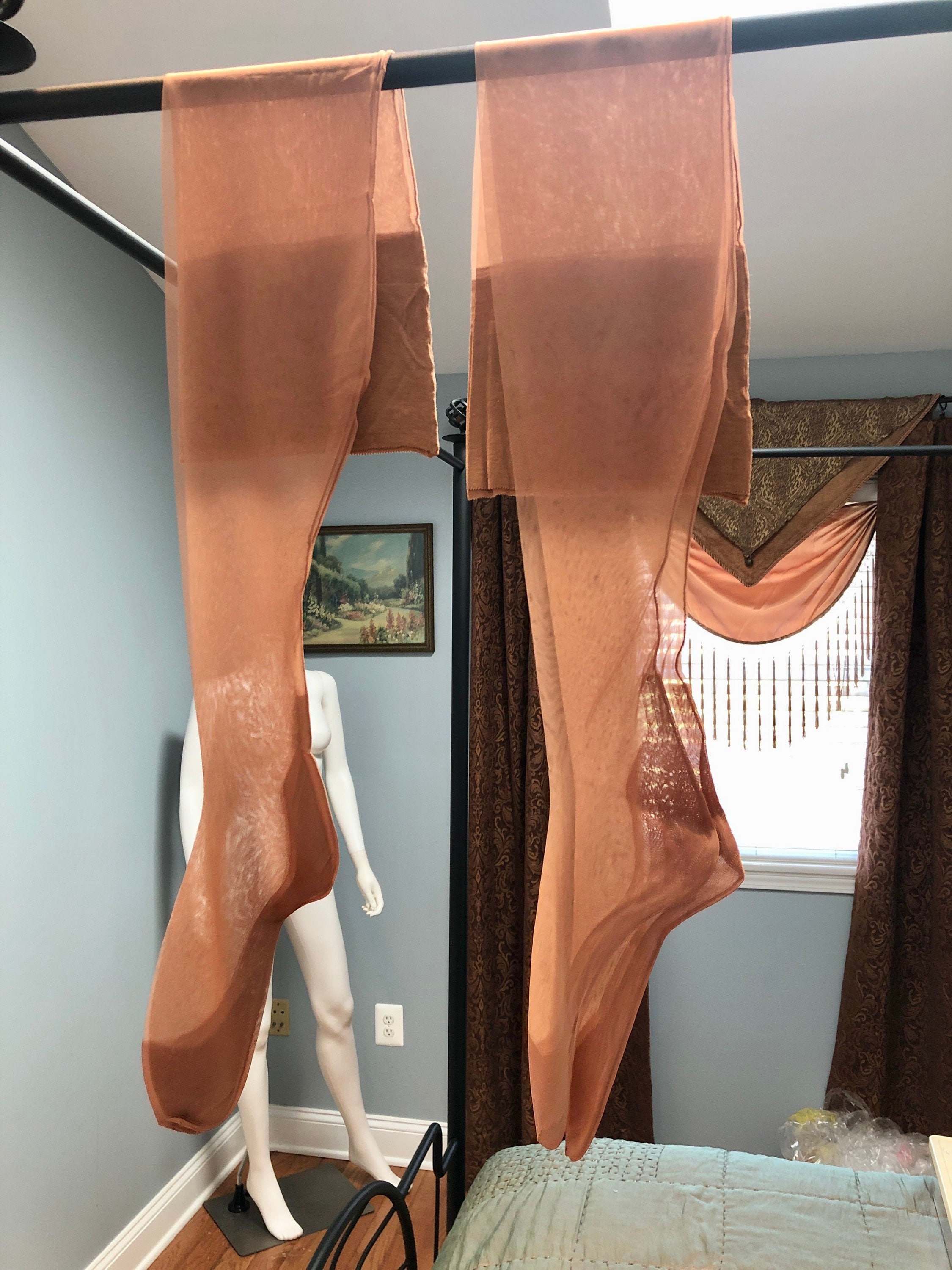 Vtg WW2 Deadstock 1940s SEAMED STOCKINGS 2-pair - Etsy