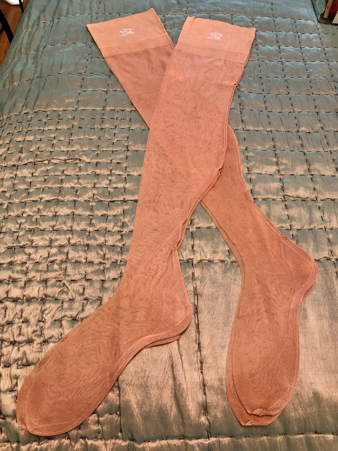 Vtg WW2 Deadstock 1940s SEAMED STOCKINGS, 2-pair - Etsy