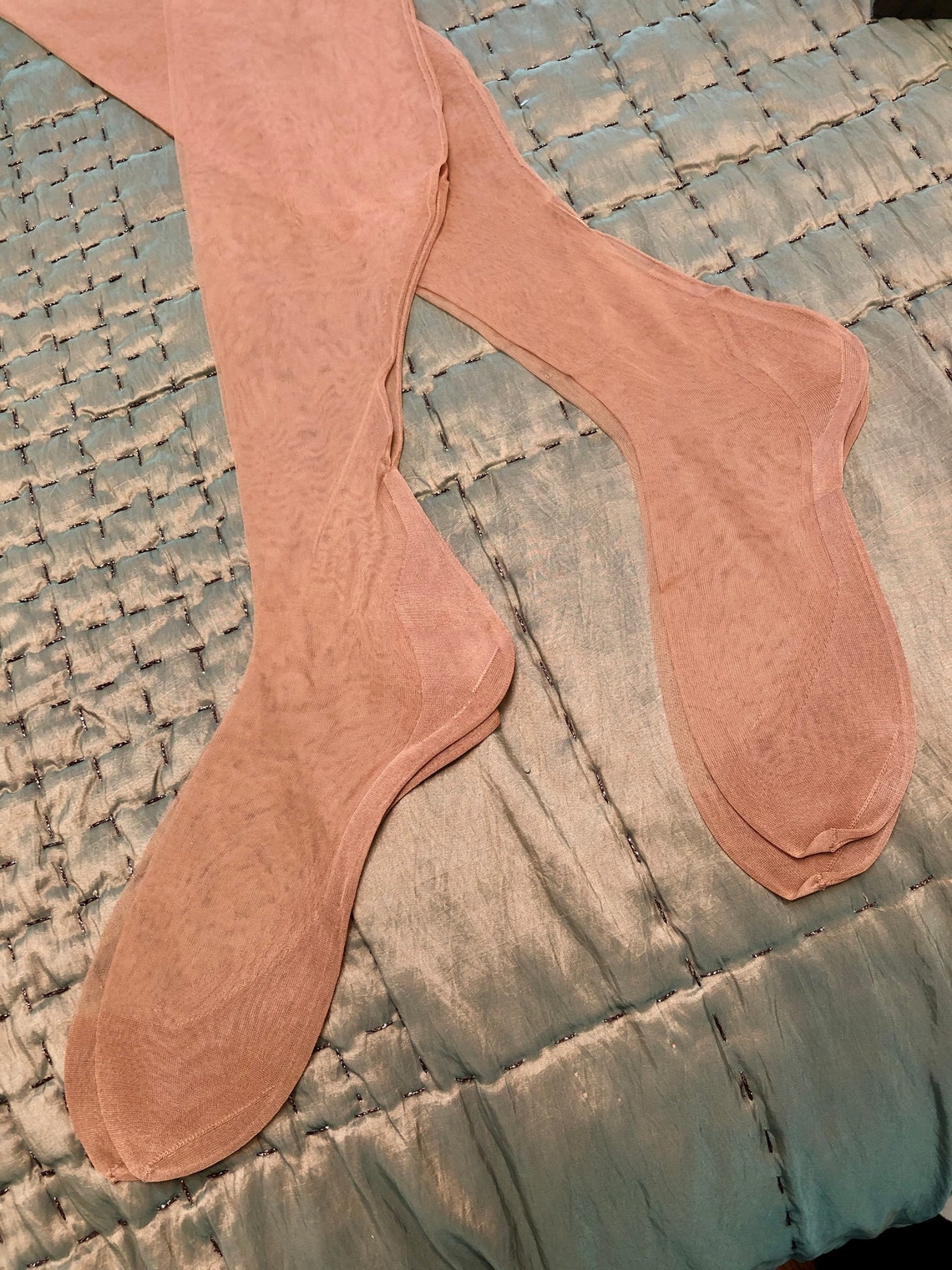 Vtg WW2 Deadstock 1940s SEAMED STOCKINGS 2-pair - Etsy