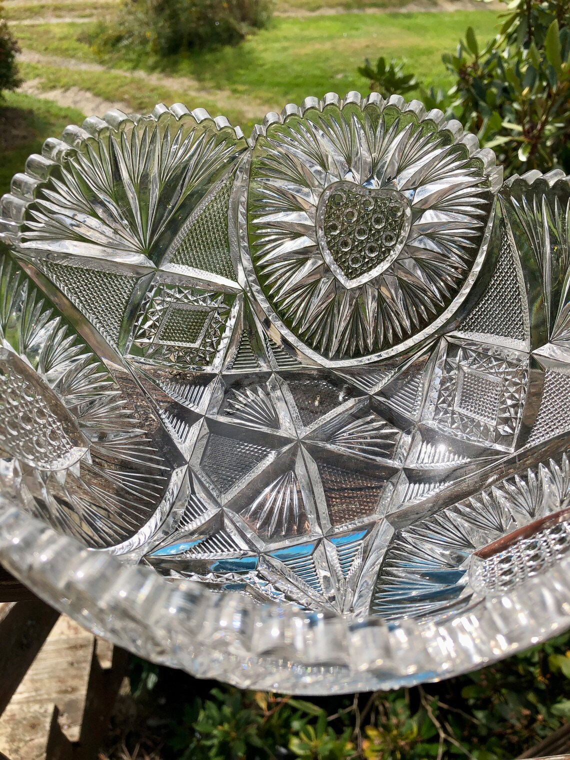 Victorian EAPG Press Cut CRYSTAL Fruit Bowl W/hearts - Etsy