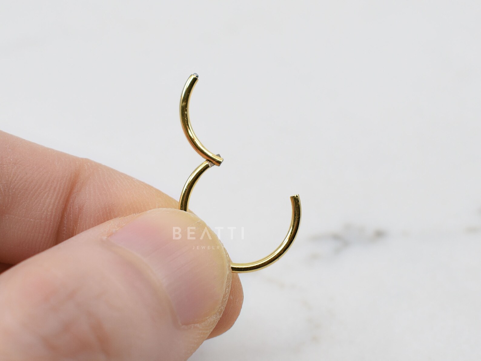 16G / 18G Conch Clicker Hoop 16g/18g Conch Ring Slim Hoop | Etsy