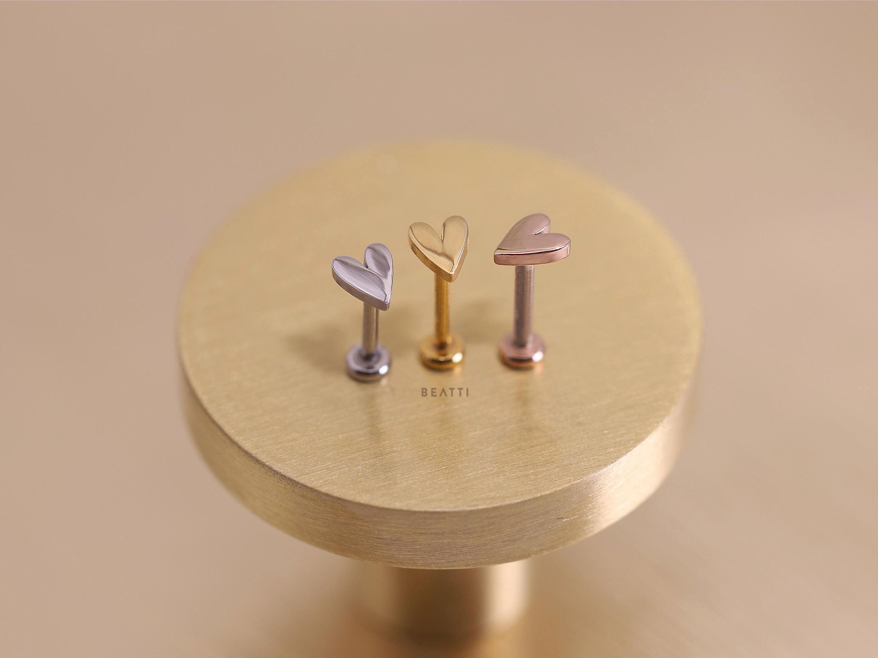 BEATTI Darling Heart Threadless Push Pin Labret Stud Mini - Etsy