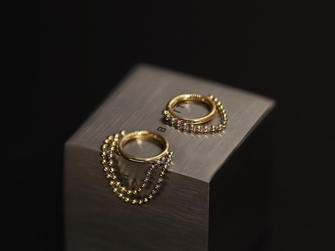 NEW ‣ 16G/18G Tiny Delicate Single or Double Chain Clicker Hoop ...