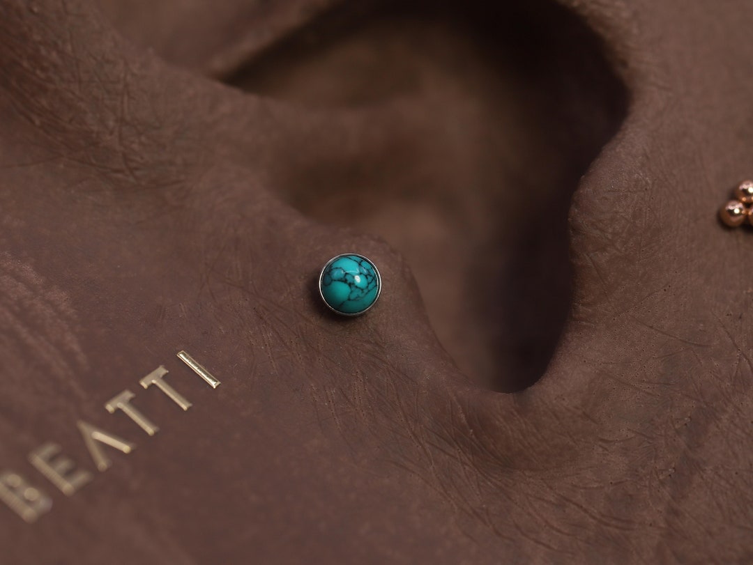 NEW ‣ Tiny Turquoise Threadless Push Pin Labret Stud • Bezel Gemstone ...