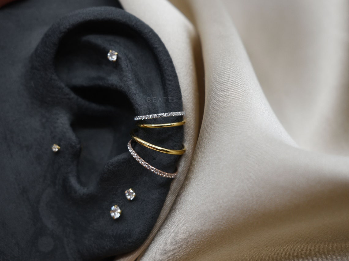 16G / 18G Conch Clicker Hoop 16g/18g Conch Ring Slim Hoop | Etsy