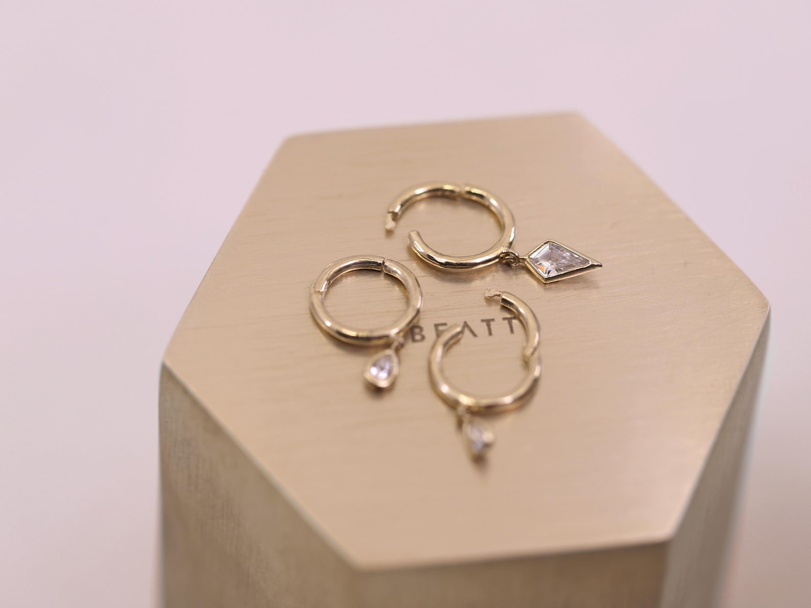 NEW Tiny 14K Solid Gold 6mm Clicker Hoop With Noble Diamond | Etsy