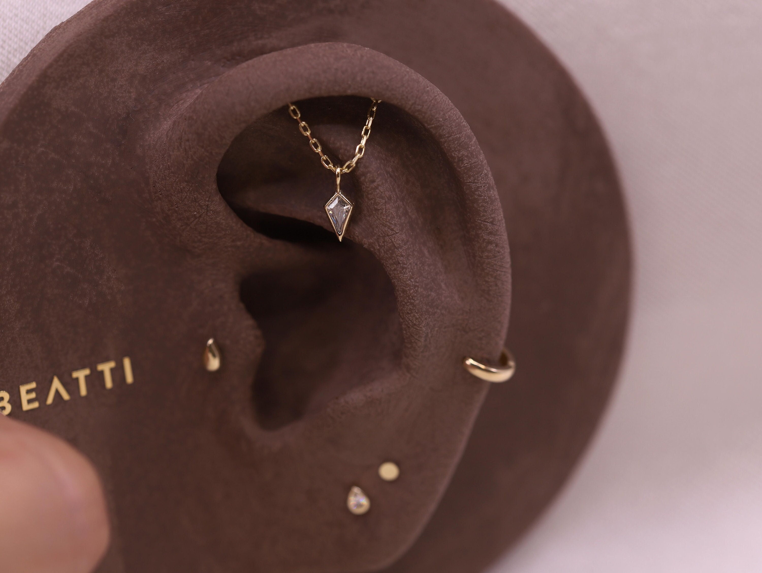 NEW 14K Solid Gold Top Helix Chain Piercing Unique Gold - Etsy Canada