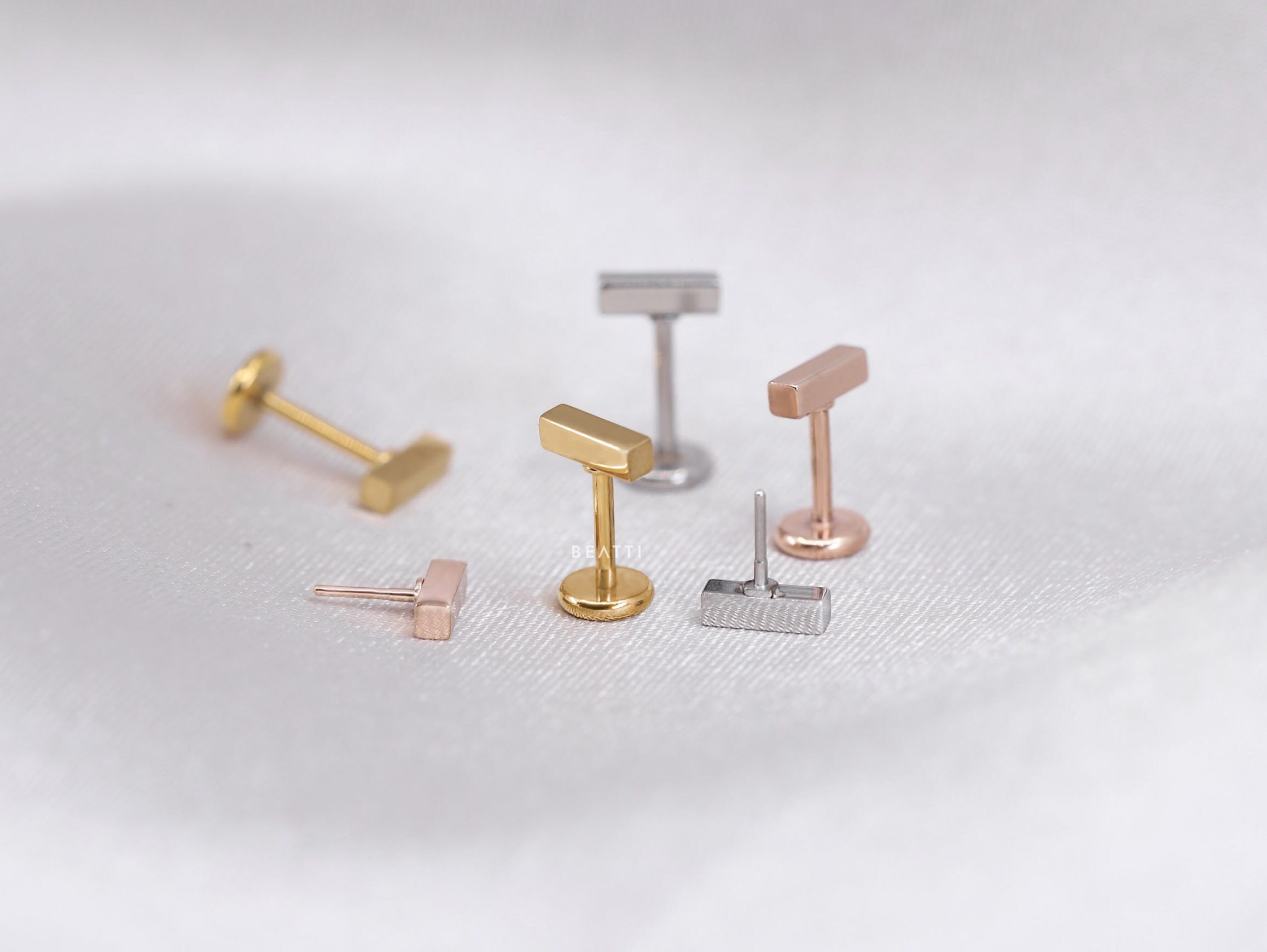 NEW 20G / 18G Tiny Bar Stud Threadless Push Pin Labret Stud - Etsy