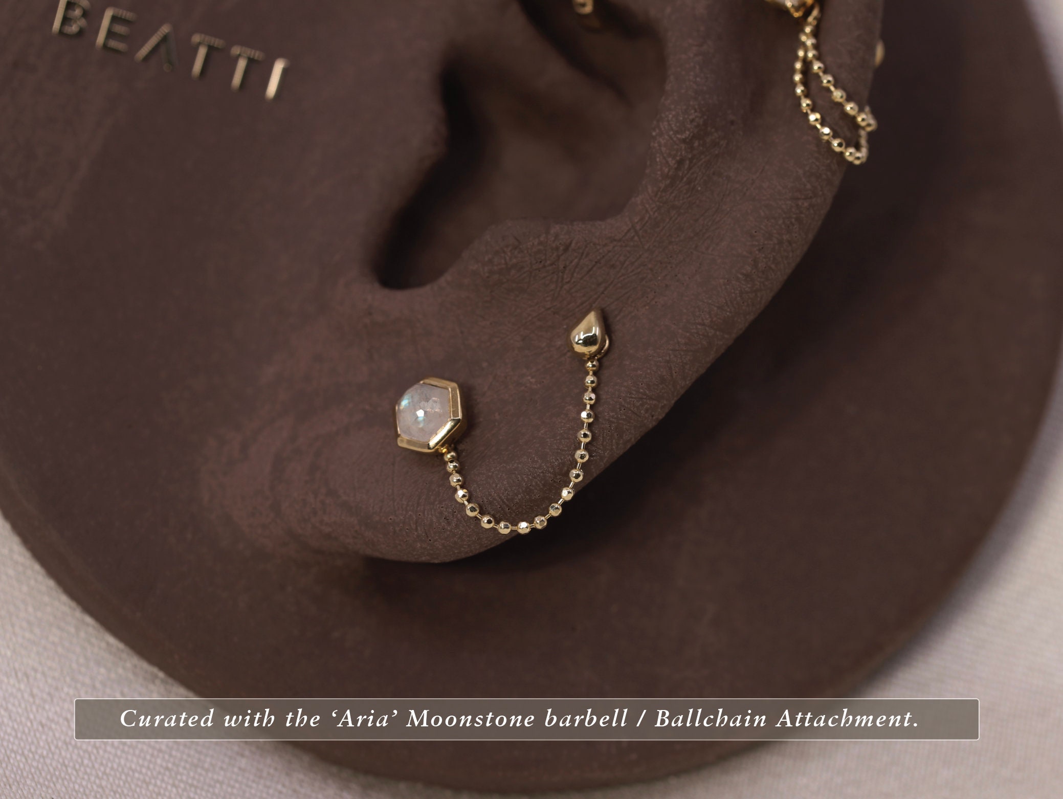 NEW 14K Solid Gold Dainty Teardrop Labret Stud 18G 14K - Etsy