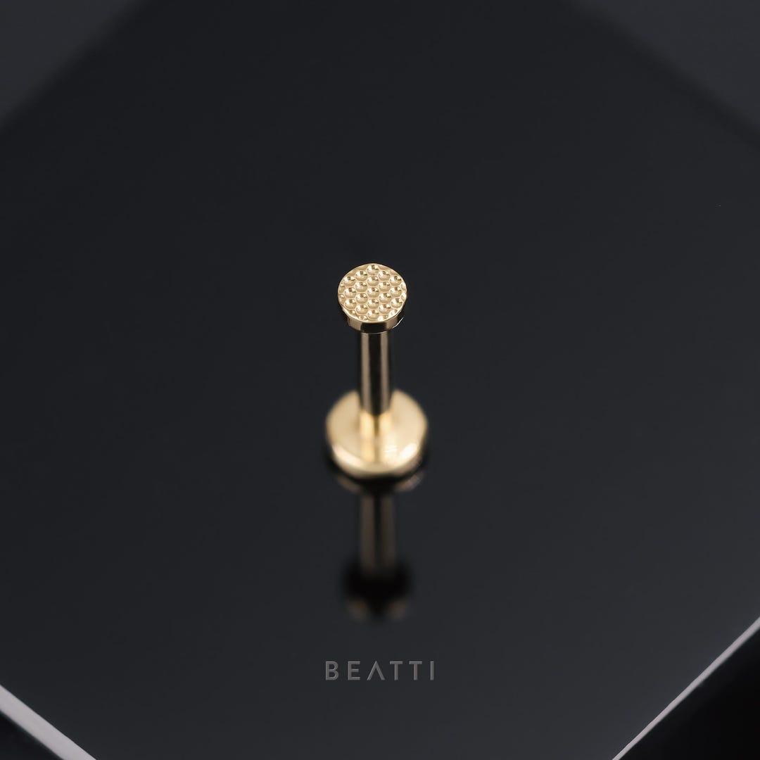 NEW ‣ Tiny 2mm Textured Flat Disc Threadless Push Pin Labret Stud ...