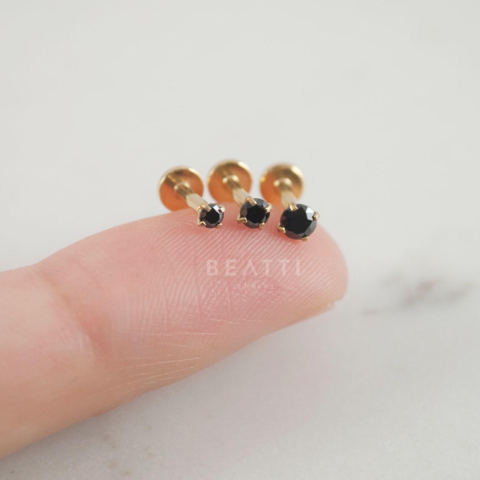 16G Tiny Labret Studs 1.5mm/2mm/2.5mm/3mm Forward Helix - Etsy
