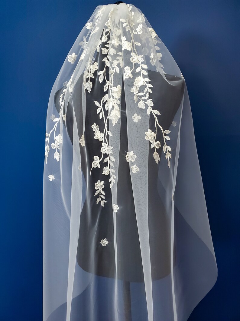 Blossom Styled Veil, Embroidered Spring Wedding Veil, Anime Wedding ...