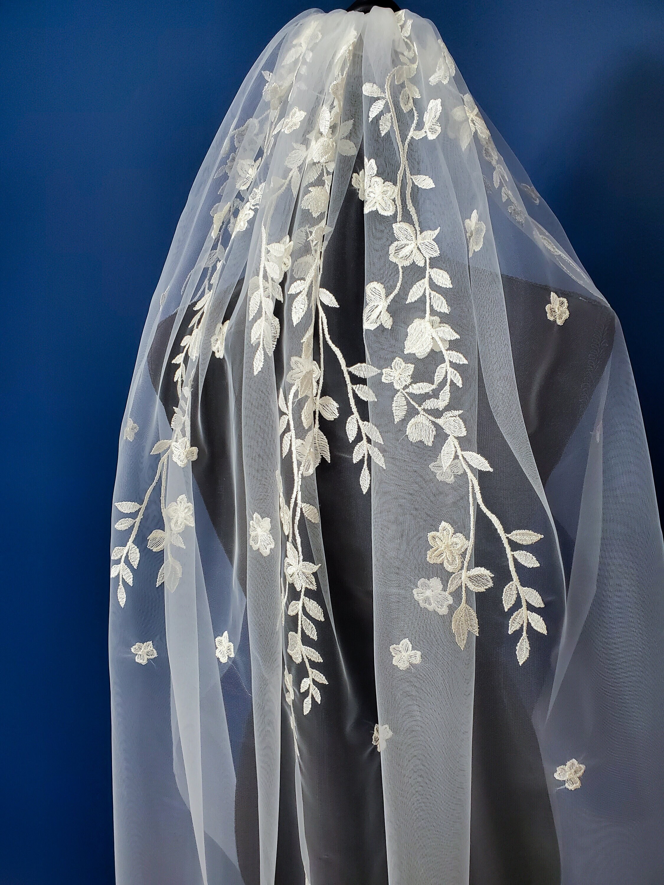 Blossom Styled Veil, Embroidered Spring Wedding Veil, Anime Wedding ...