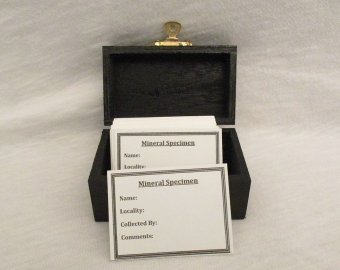 50 - Mineral Specimen Identification Labels With Black Wooden Box ...