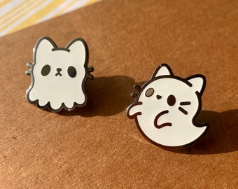 Ghost Cat Pin - Etsy
