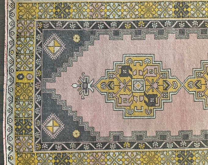 Vintage Turkish Rug | Pink Turkish Rug | Pink and Navy Oushak 7’6” X 4 ...