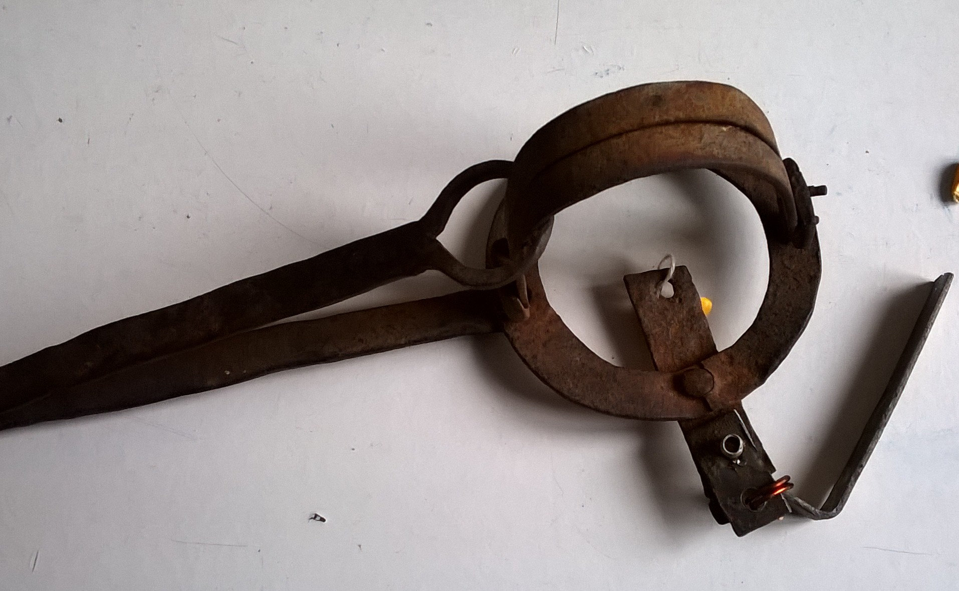 Antique Rusty Animal Trap/vintage Hunting Lodge/fireplace Man Cave ...