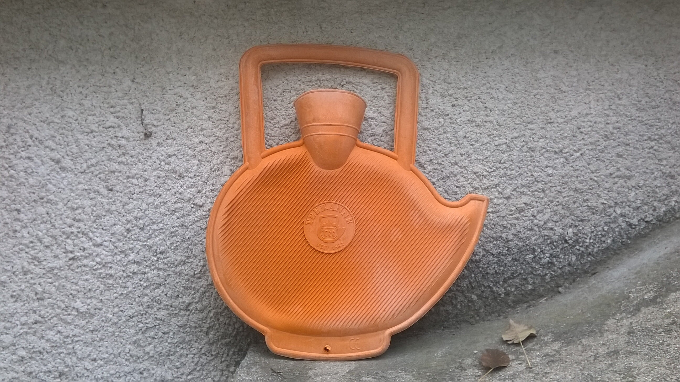 Hot Water/warming Bottle/hot Water Bottle/rubber Bottle/vintage/hot ...