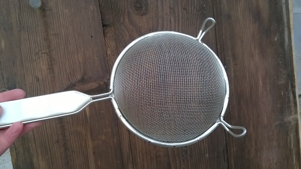 Vintage Large Strainer/ Strainer With Bakelite Hanging | Etsy