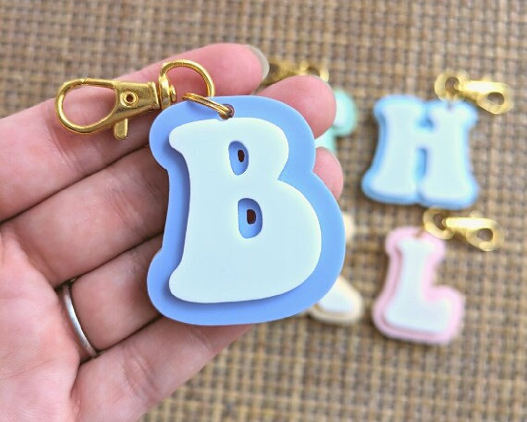 Customizable Groovy Pastel Keychain – Personalized 70s Retro Vibes ...