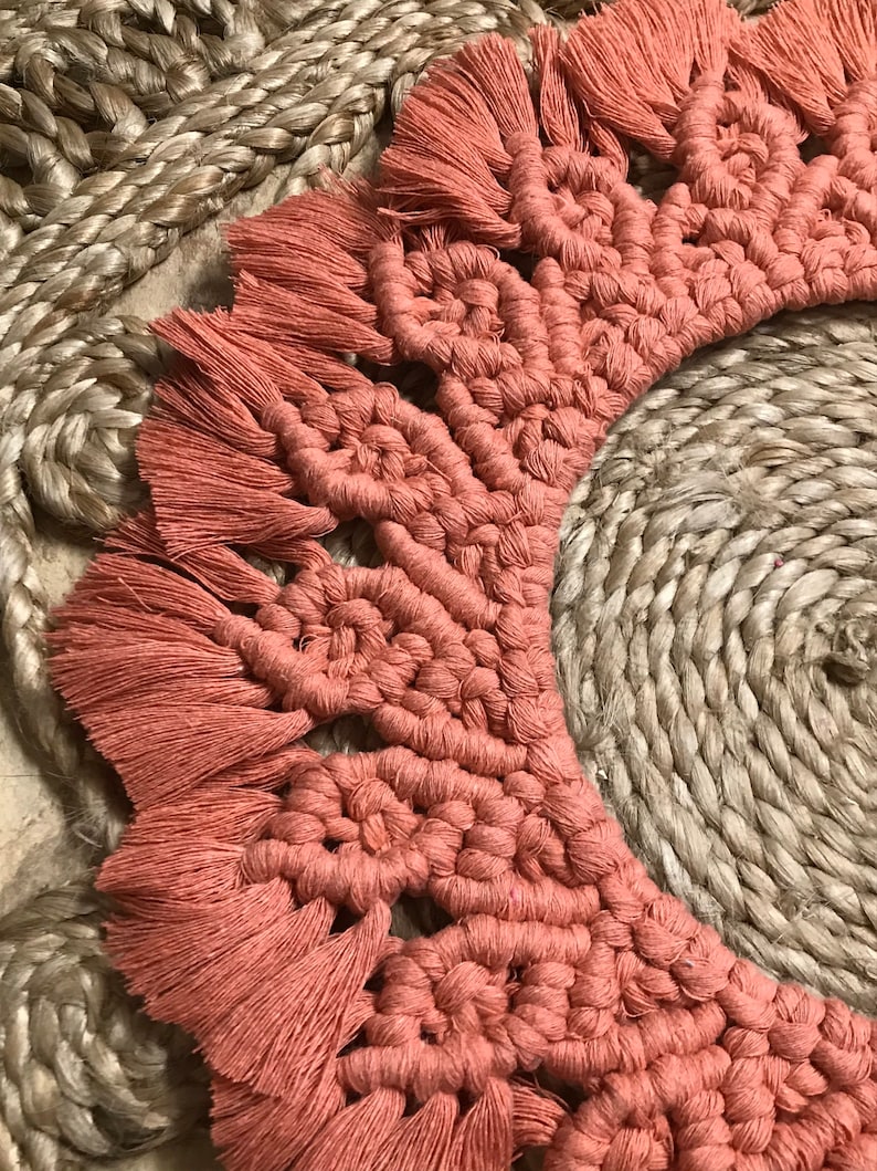 Macrame Mandala Coral // Boho Home Decor // Coastal Living - Etsy