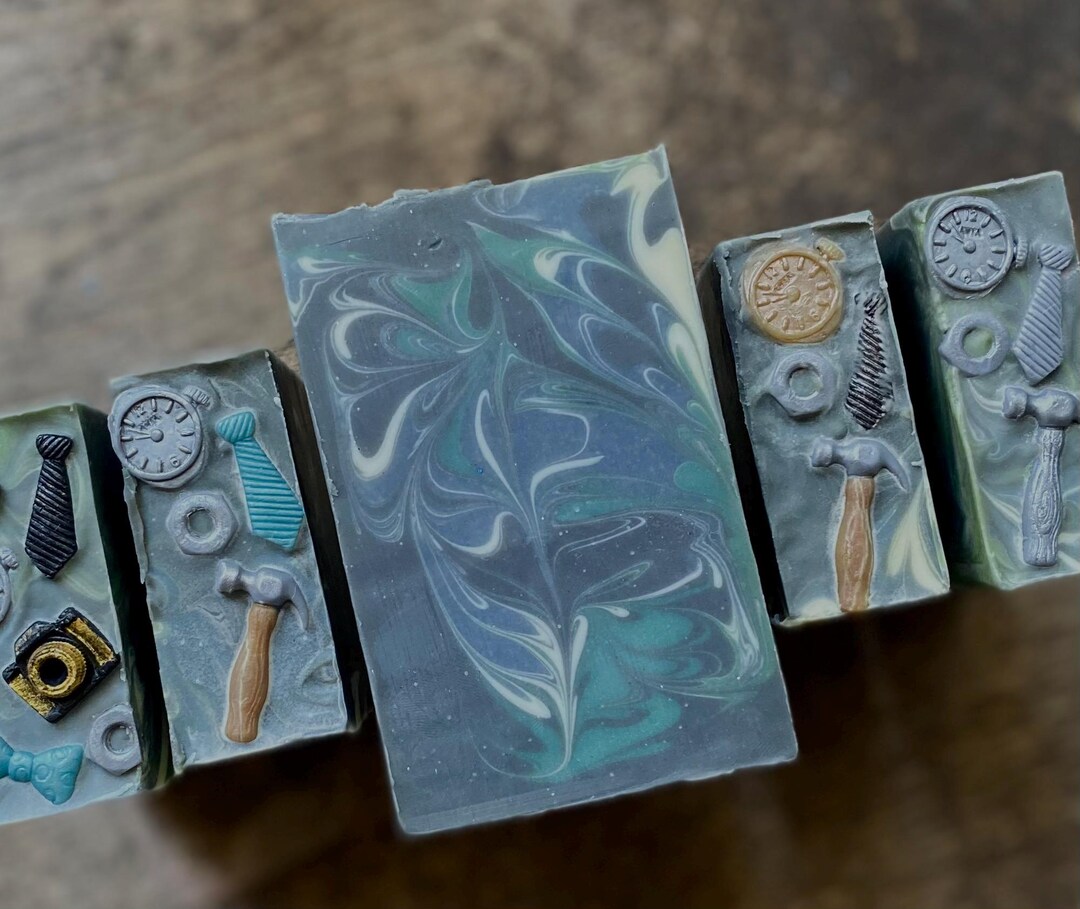 Working Man Soap Bar Cold Process Mens Gift Sauvage Type Cologne - Etsy