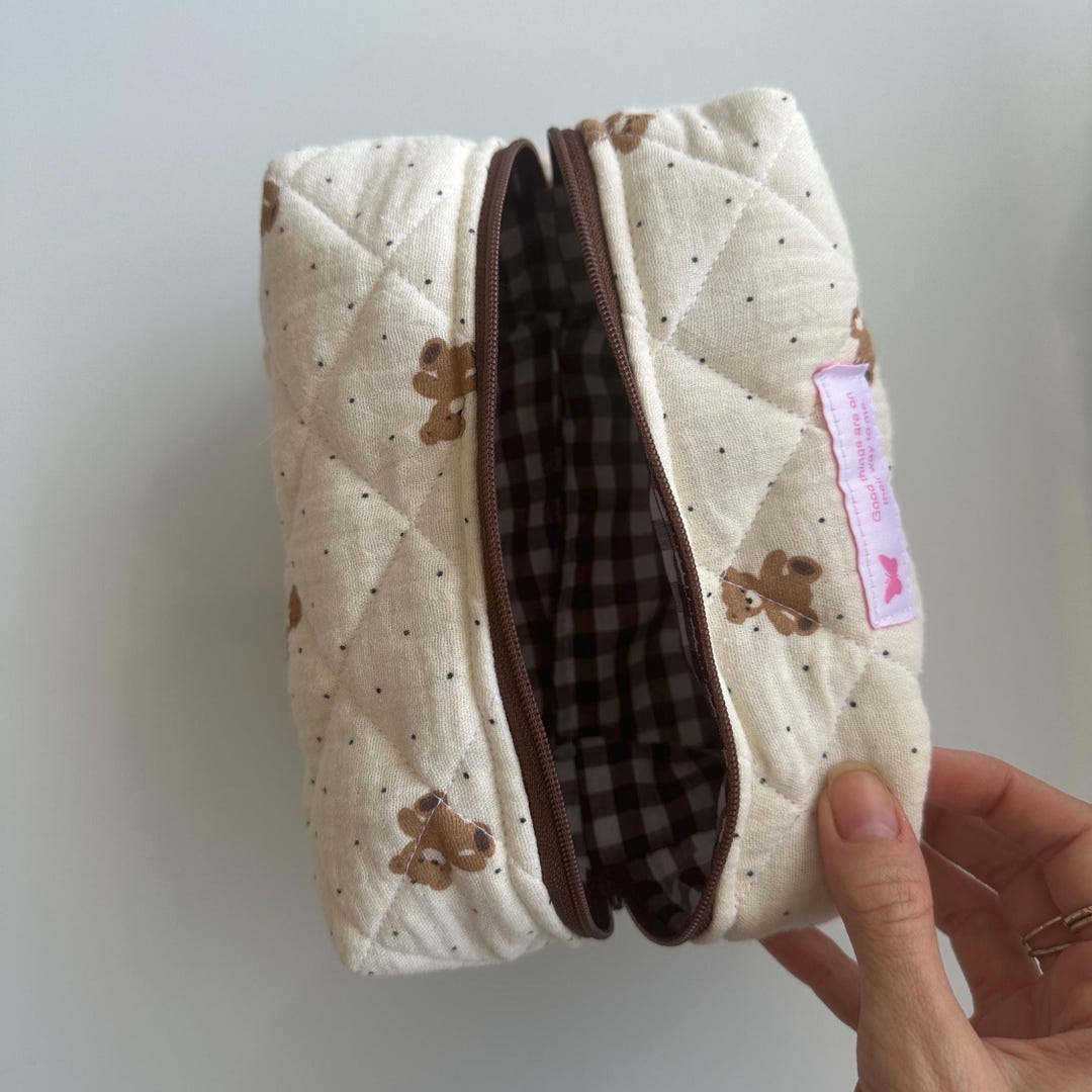 Teddy Bear Quilted Makeup Bag: Quilted Cosmetic Travel Pouch Teddy Bear ...