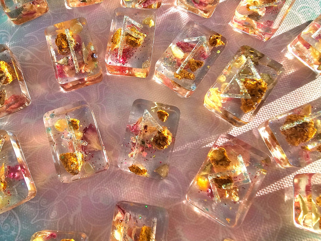 Magical Light Runes HOLY ROSE With Cast HOLY Stones, Rose Petals, White ...