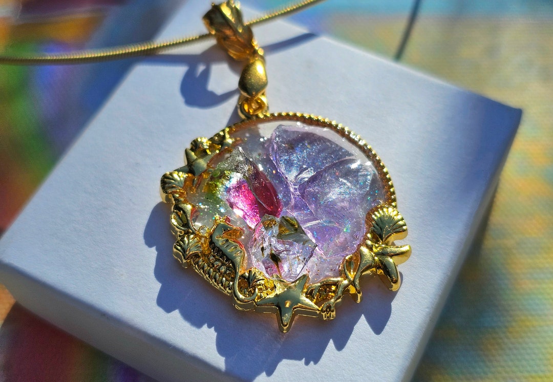 Andara Crystal Amulet Violet-red-green / ROSE LIGHT SEASHELLS Gold 5D ...