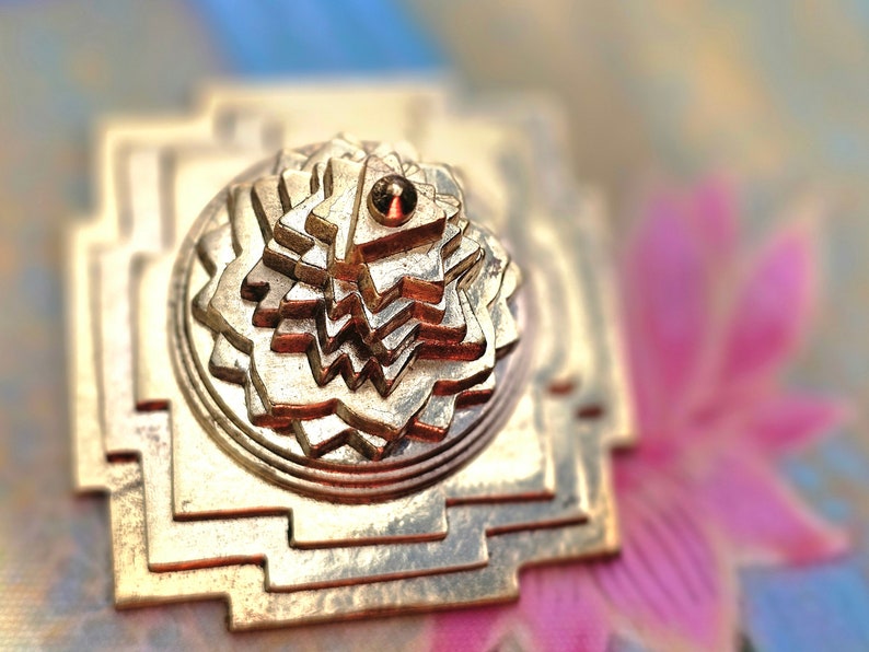 3D SRI YANTRA Sacred Geometry Symbol for Wealth & Abundance / Gold 5D ...