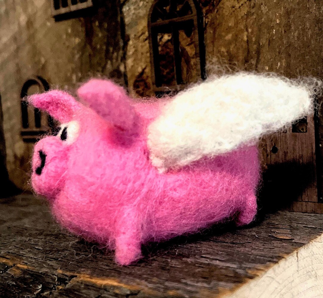 Needle Felted Flying Pig Room Freshener - Etsy