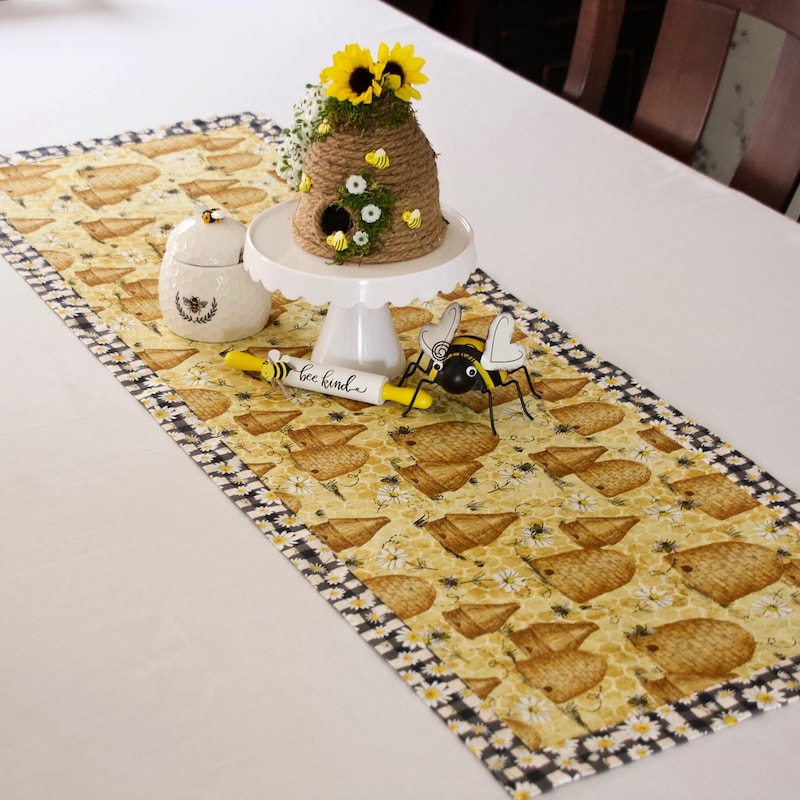 Bee Table Runner - Etsy
