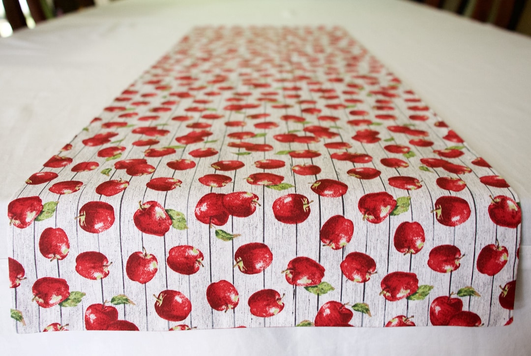 Apple Table Runner, Country Table Runner, Apple Kitchen Table Runner ...