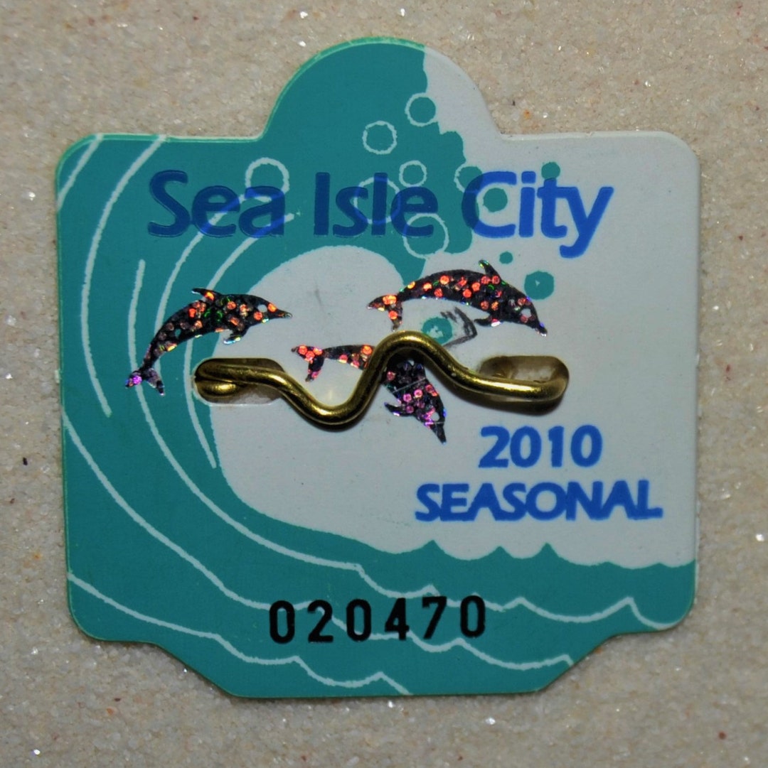 2010 Canvas Print 16"x16" or 12"x12" Sea Isle City Beach Tag - Etsy