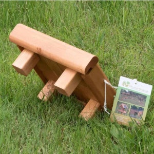 Ground Feeding Bird Table - Etsy