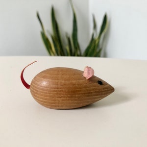 Vintage Small Wooden Mouse Figurine taiwan - Etsy