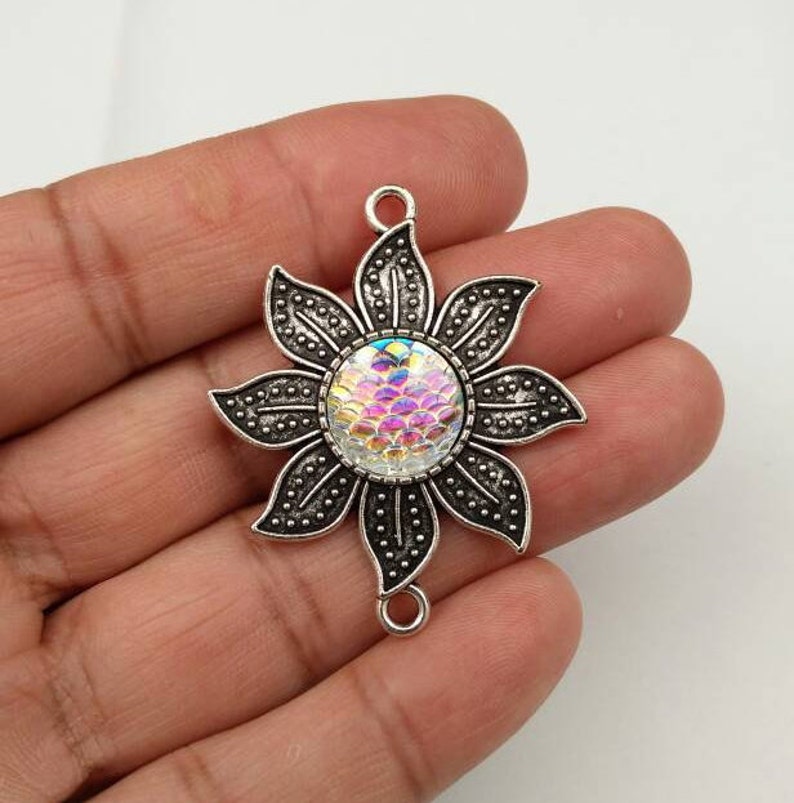 ONE Mermaid Scale Floral Connector Snake Skin Fish Scales Dragon Skin ...