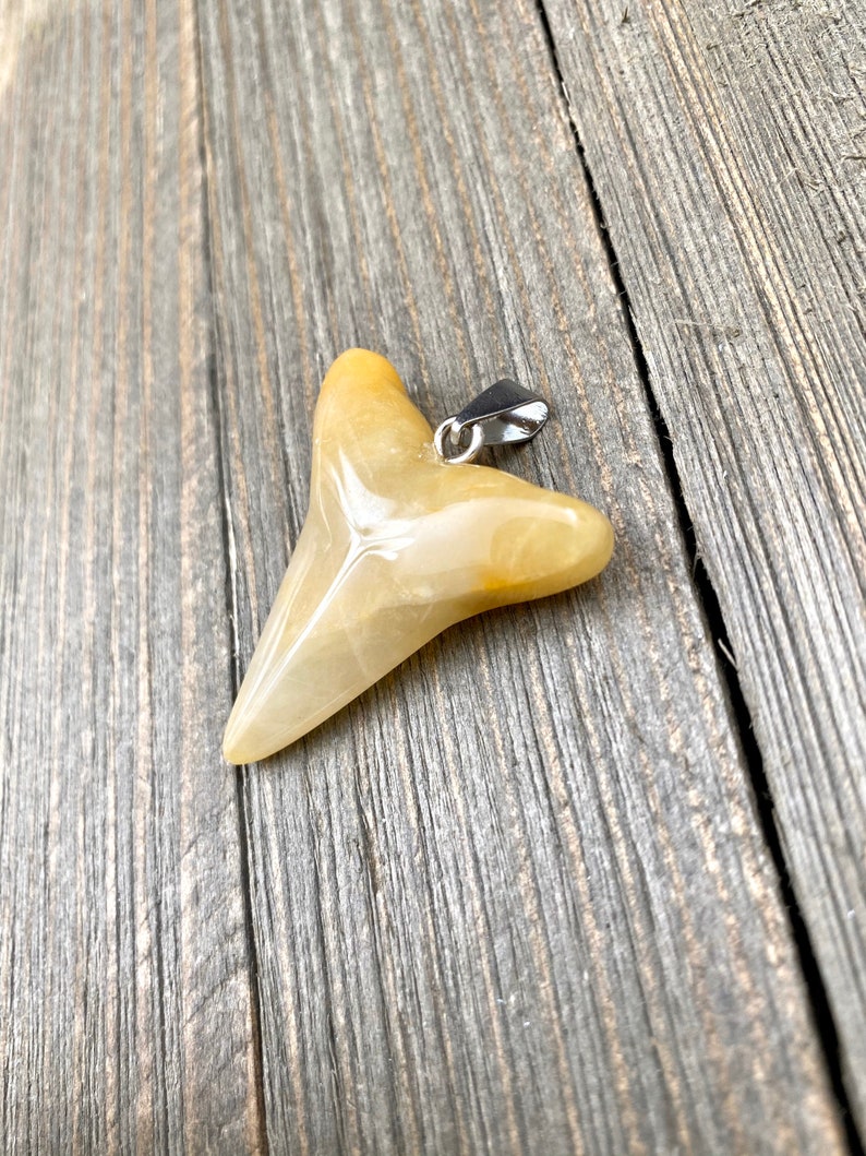 Shark Teeth Pendant Yellow Jade Fish Tooth Shape Stone Charm DIY ...