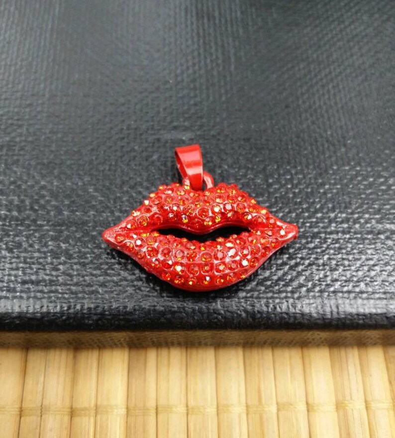 Hot Red Lips Pendant Sexy Red Rhinestones Charm DIY Yoga Mala - Etsy
