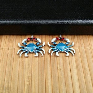 2 Blue Crab Charms Silver Blue Enamel Crab Pendants Crab - Etsy
