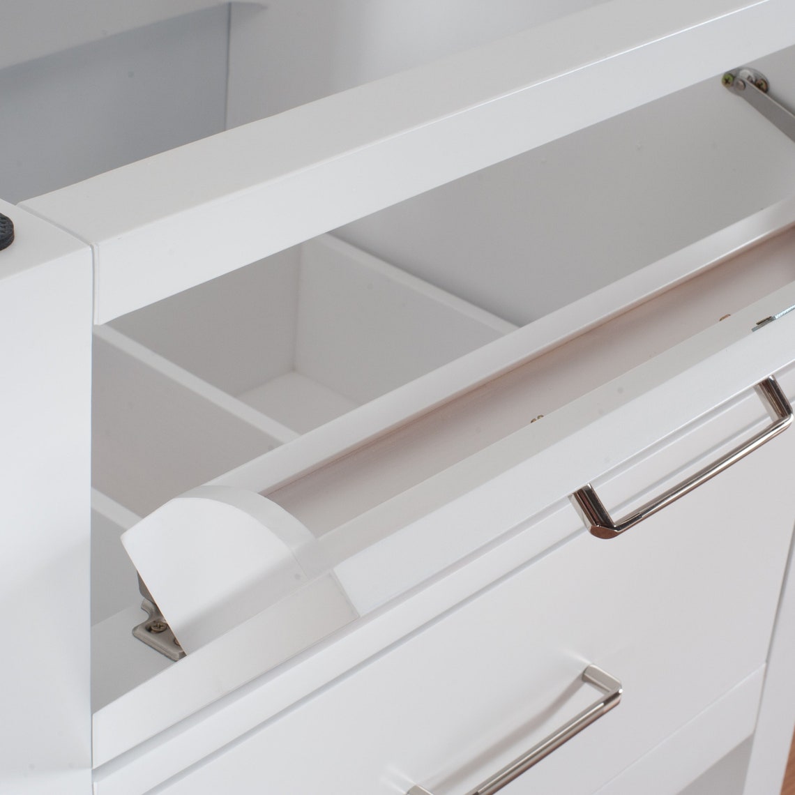 Santa Monica 30 In. W X 18 In. D X 36 In. H Bath Vanity in White With ...
