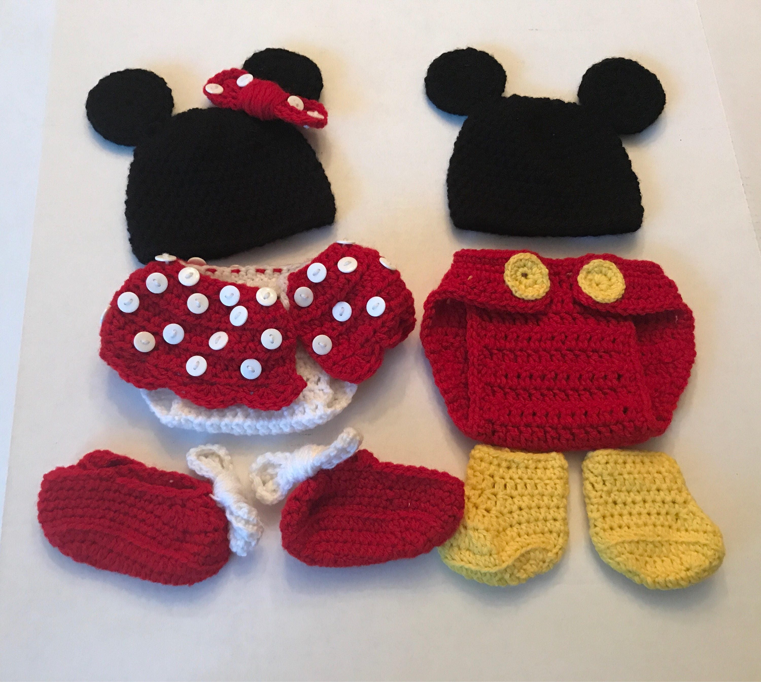 Crochet Minnie Mouse Diaper Cover, Booties and Hat- Newborn Size. - Etsy