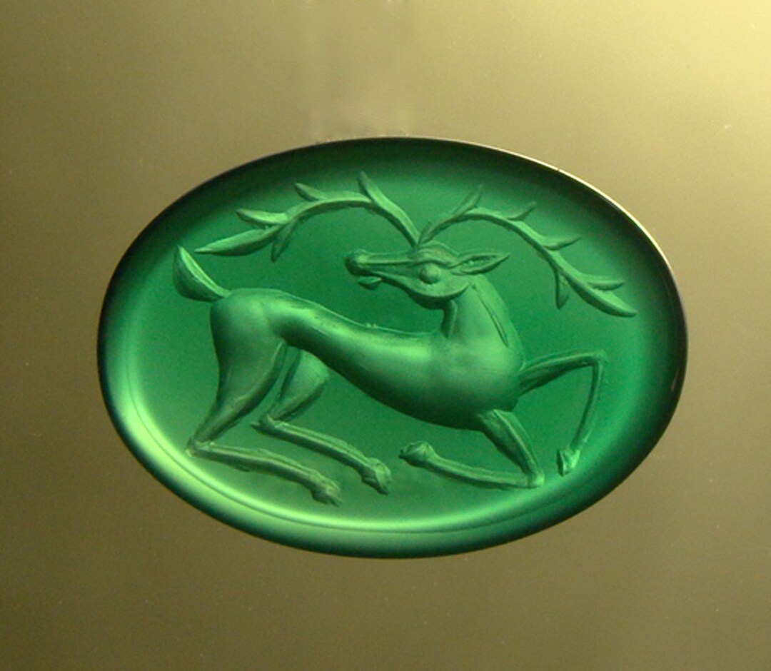 Green Agate Intaglio Handmade Engraving With Stag. Unique. - Etsy
