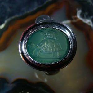 Unique Green Agate Intaglio Seal Ring Handmade With Turtles. - Etsy