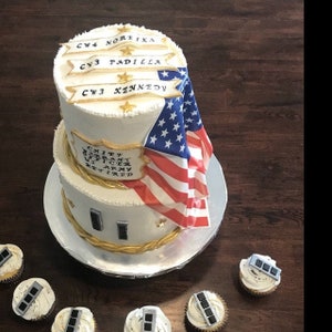 Draping Edible American Flag for Cakes. Flowing Fabric Picture. I Can ...