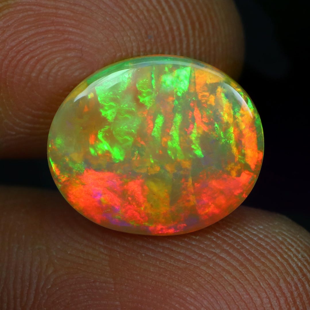White Opal 5.16 CT 3D TIGER SCRATCH Patter Unbelievable Ethiopian Rainbow Opal - Etsy